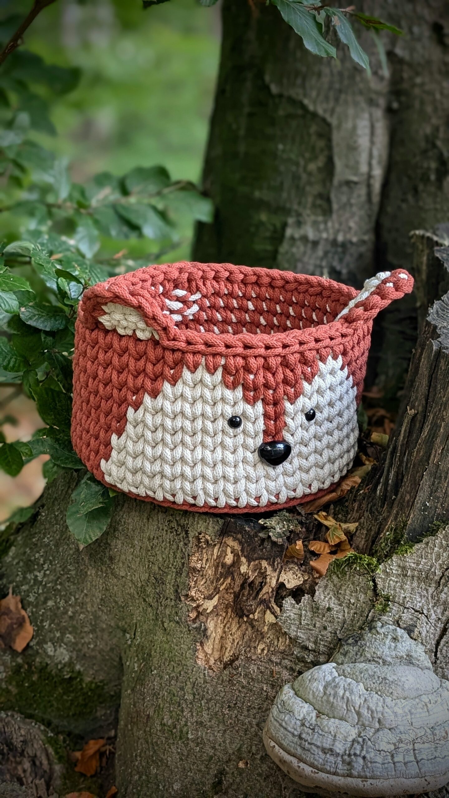 Crochet basket with animal face - Fox, Raccoon or Bear - BigCord